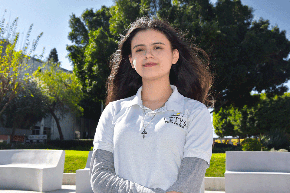 Ella es Emily Jiménez, una de las ganadoras de la Beca Kyoto 2026 ...